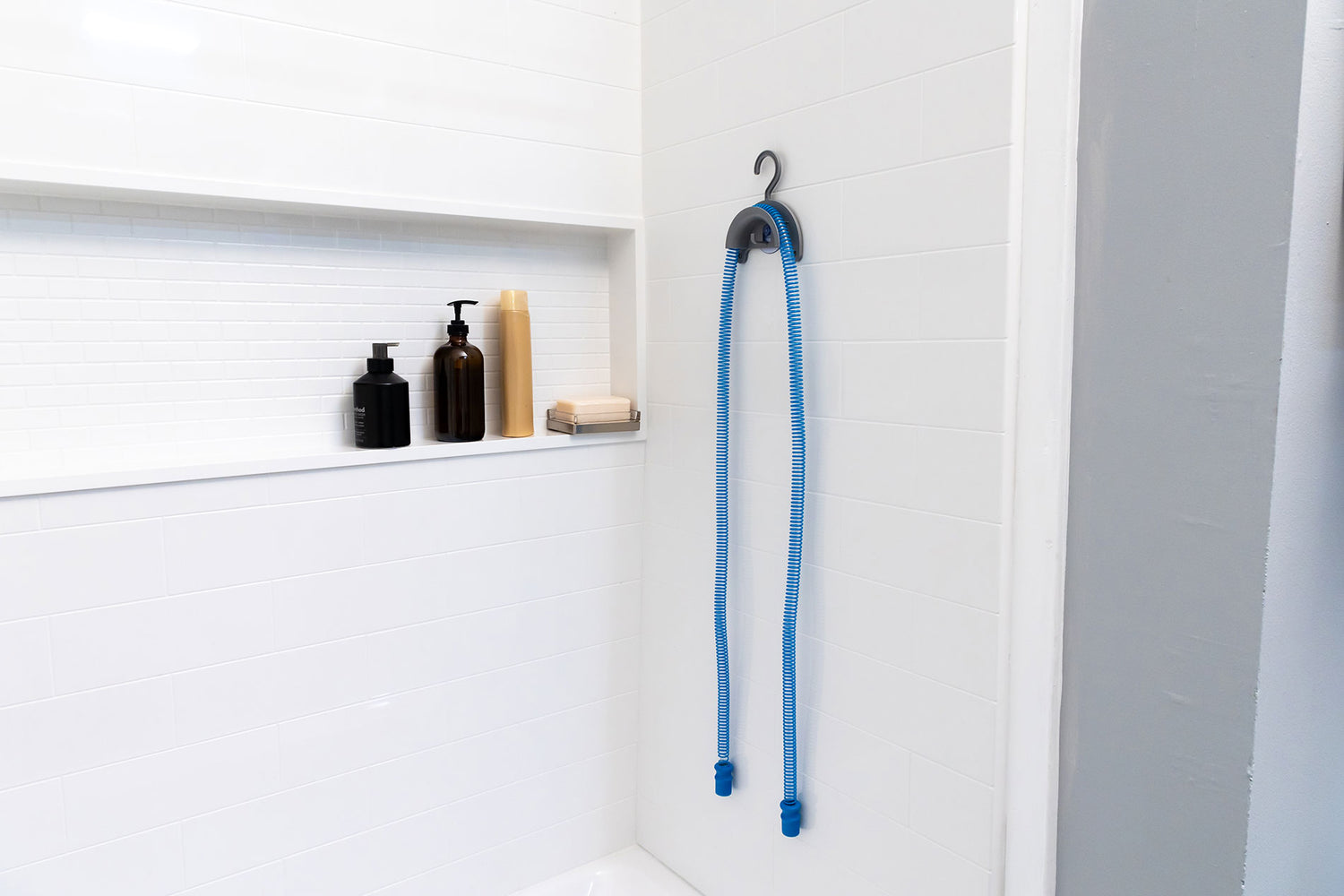 Breathing Assistance Equipment Cleaner and Stand